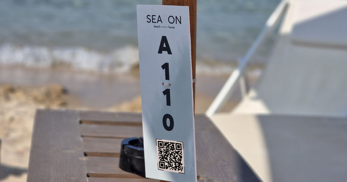 Why Every Beach Bar Needs a Digital QR Menu?